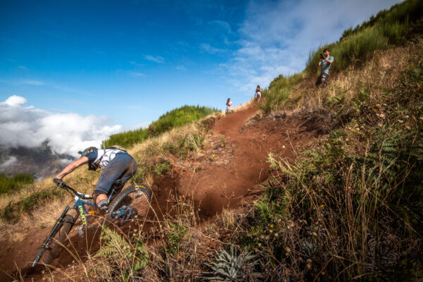 INTERVIEW: Racing and smiling with Jono Jones - Trans Madeira